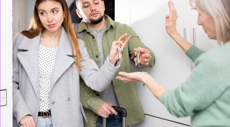 6 Month Break Clause in 12 Month Contract Example