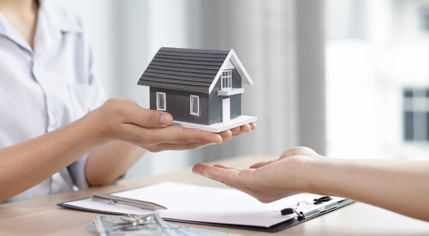 How to Split Ownership of a House in the UK?