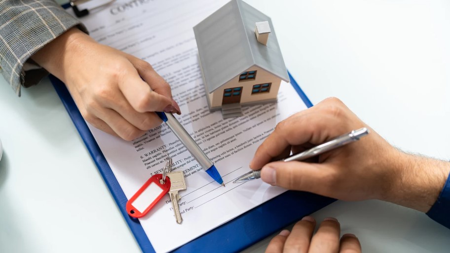 Should You Consider Putting a House in Trust UK | Pros and Cons