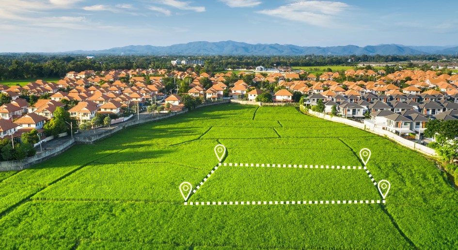 How Big is an Acre? | Simple Guide to Acre Measurements and Comparisons