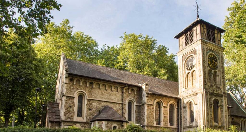 Oldest Building in England | Top 15 Buildings Still Standing